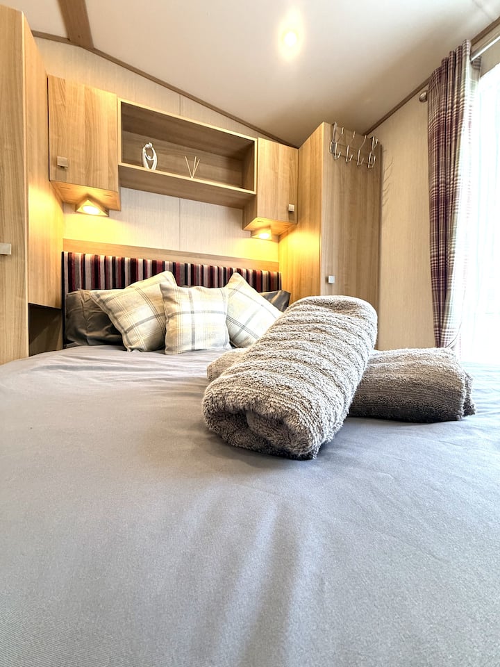 Roulotte-moderne-salle De Bain Privée-balcon-the H - Filey