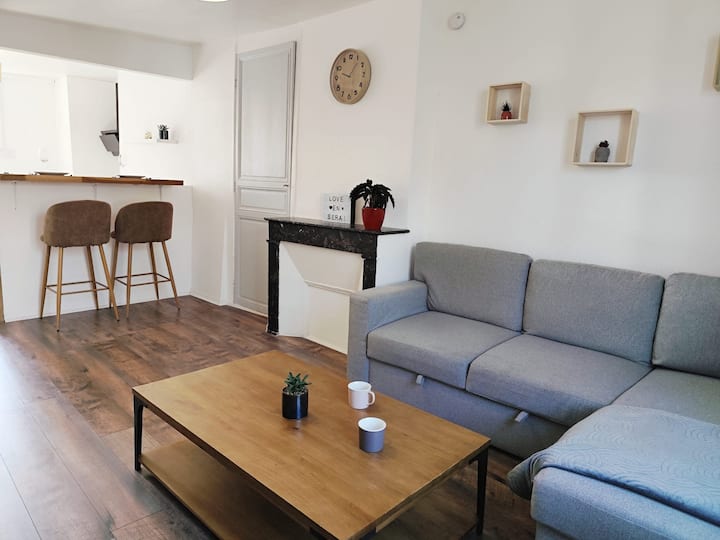 Charmant F2 Au Cœur De Senlis Emplacement Idéal - Senlis