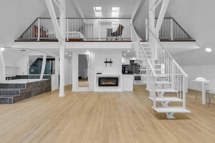 Maison Paris Penthouse 3br | 2 Kitchens | 3 Baths - Montreal