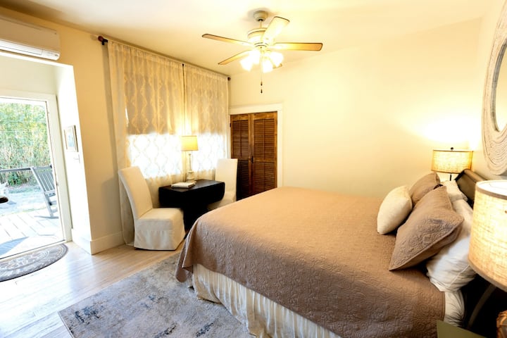 Monroe Suite At Blue Heron An Old Mandeville Stay - Mandeville, LA