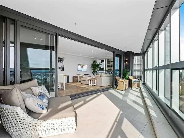 Sophisticated City Stay | 2br Jewel Tower | Pool - 布羅德海灘