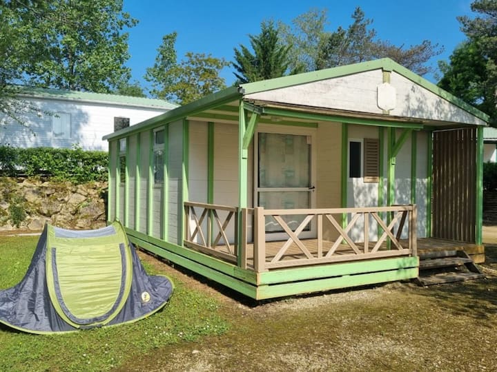 Chalet Avec Terrasse Pour 5 Pers. à Gondrin - 꽁동