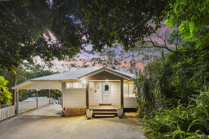 The Deckhouse - Nelson Bay