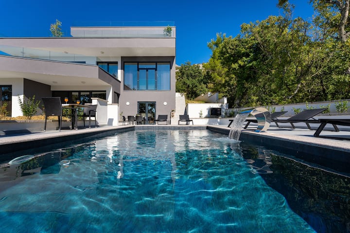 My Dalmatia - Apartment Senti With Shared Pool - Starigrad