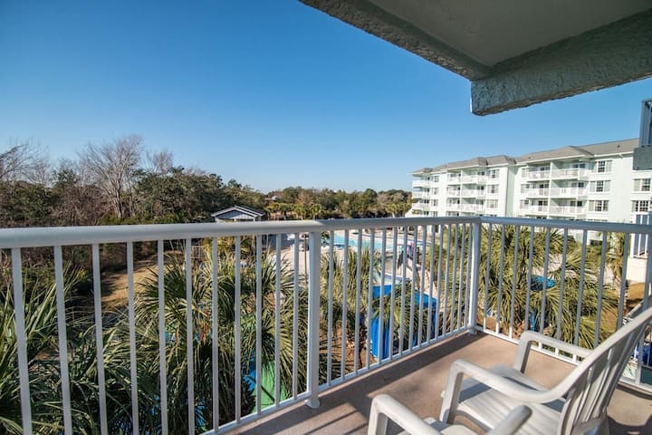 3 Coastal Suites W/ Kitchen & Balcony + Pools - Murrells Inlet, SC