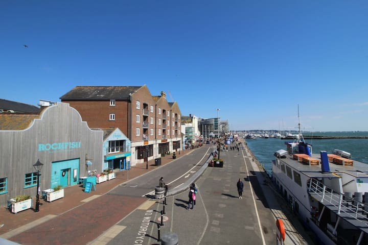 Fisherman's Cove - Townhouse Overlooking Scaplen's - Corfe Castle