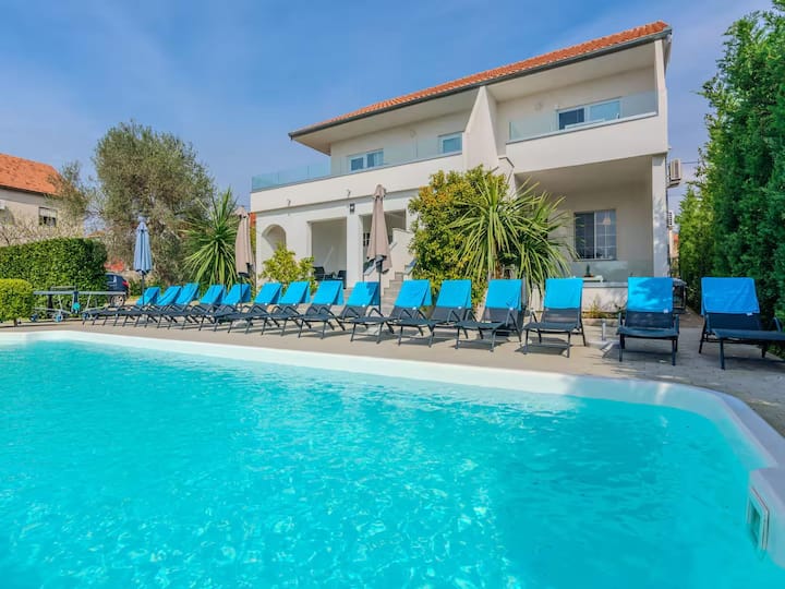 Appartement Villa Moderne à Zadar - Zadar