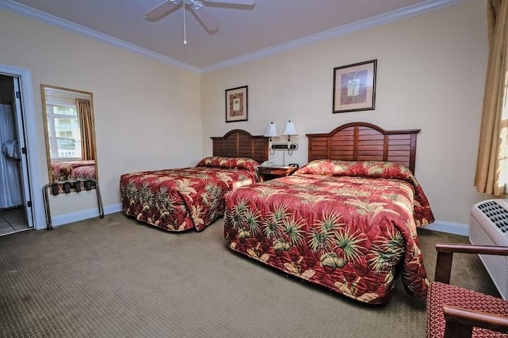 3 Coastal Rooms + Gym & Indoor Heated Pool - Murrells Inlet, SC