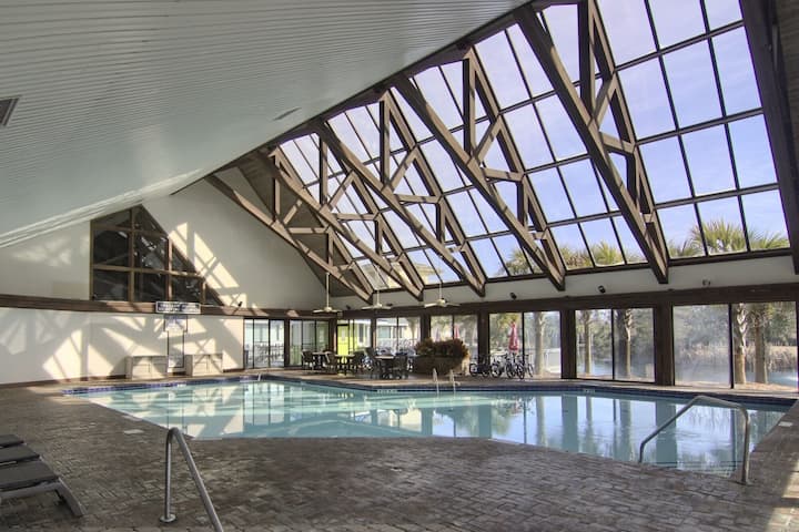 4 Premier Resort Rooms + Fitness Center & Pool - Murrells Inlet, SC