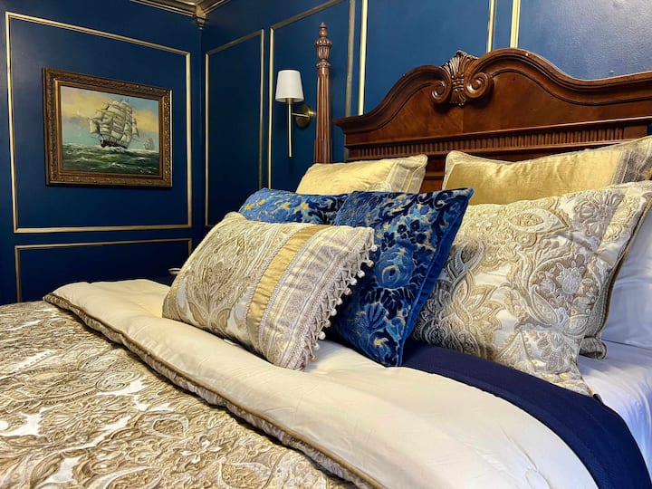 Historical Downtown Beaufort, & Gourmet Breakfast - Beaufort, NC