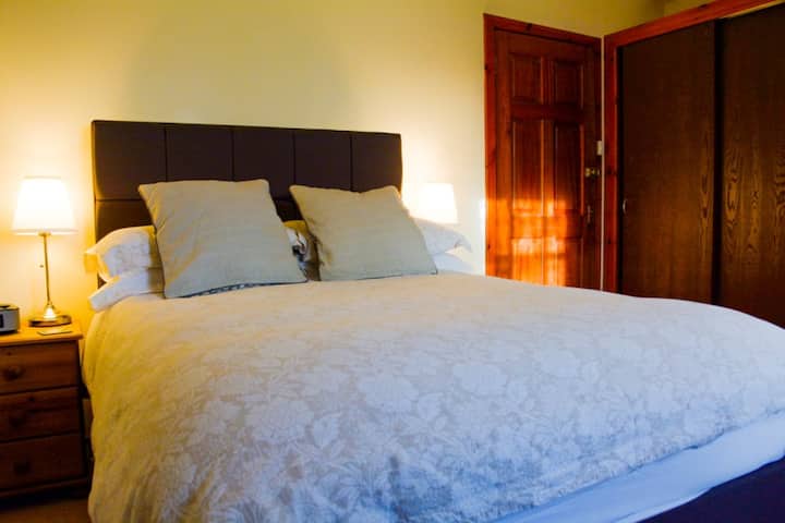 Double Room - Clarke Cottage Guest House - Dunfermline