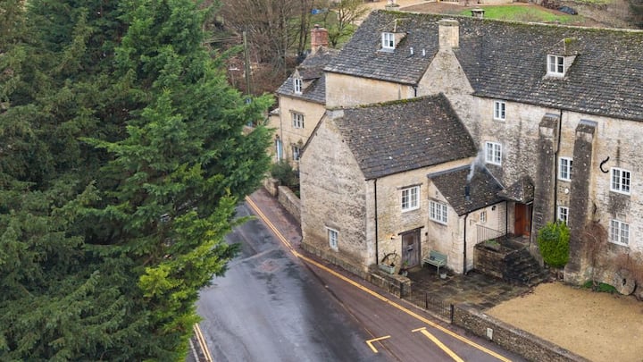 The Snug At Arlington Mill, Pet Friendly, Bibury - Bibury