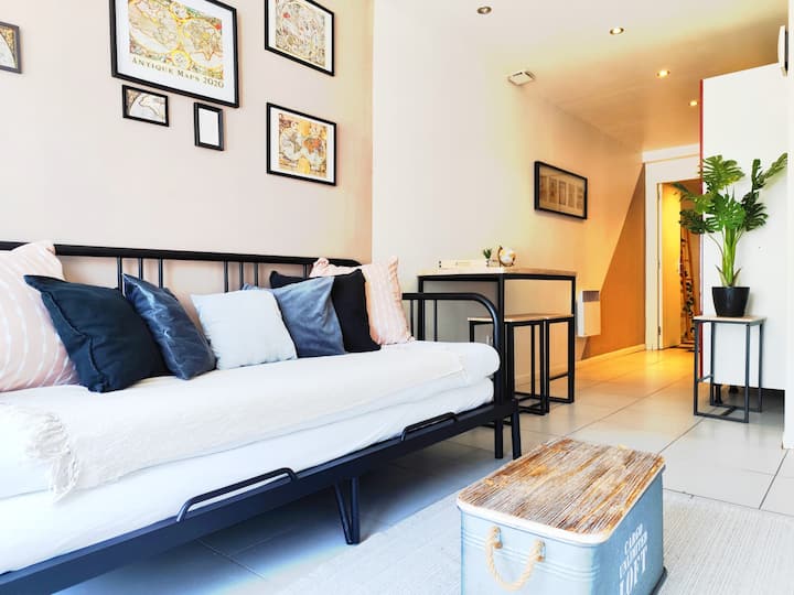 Studio Le Conti : Chic Et Confort - Bègles