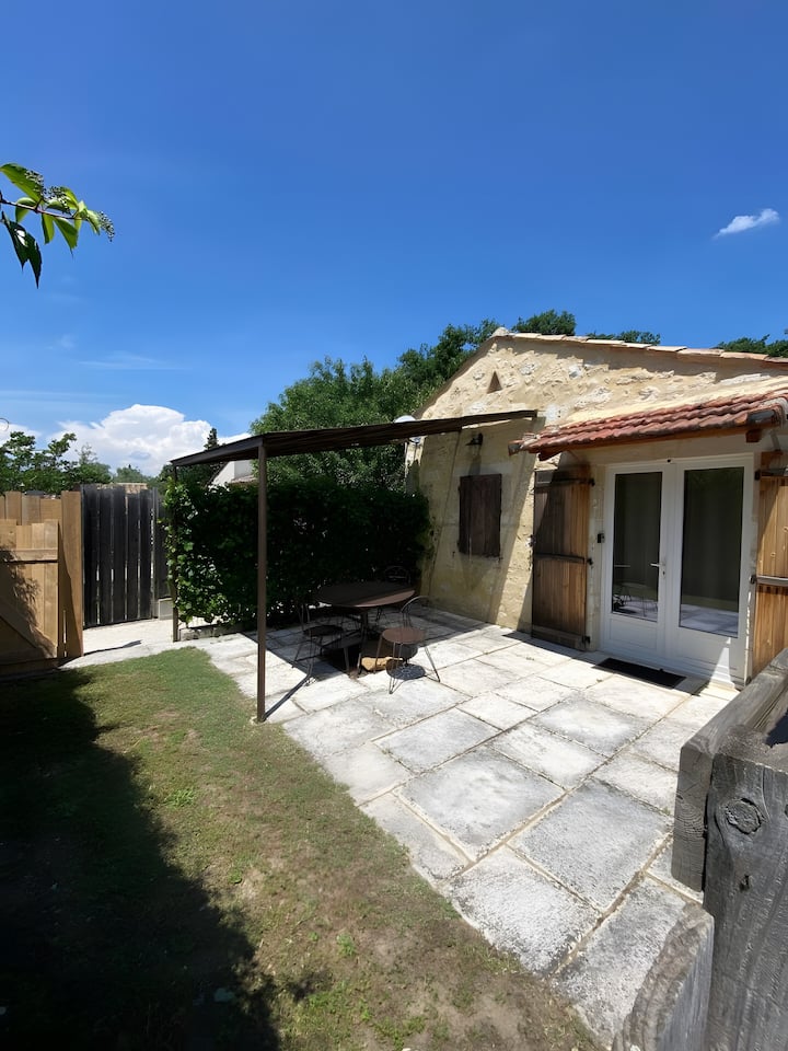 Le Néflier - Gîtes Les Sablières - Saint-Paul-Trois-Châteaux