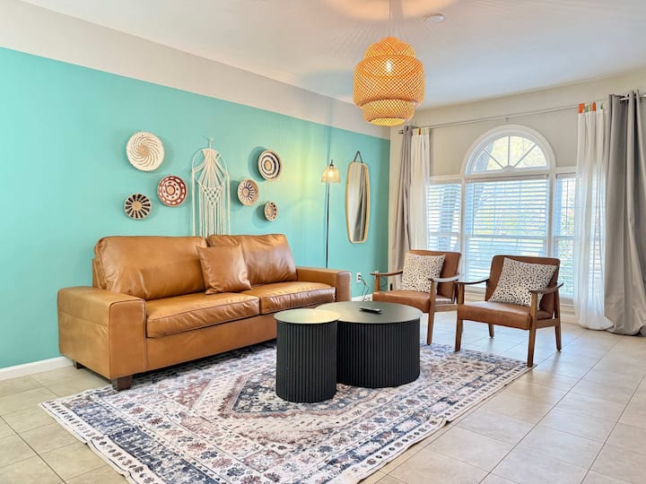 Charming Norcross Townhouse! Quiet & Convenient - Duluth, GA