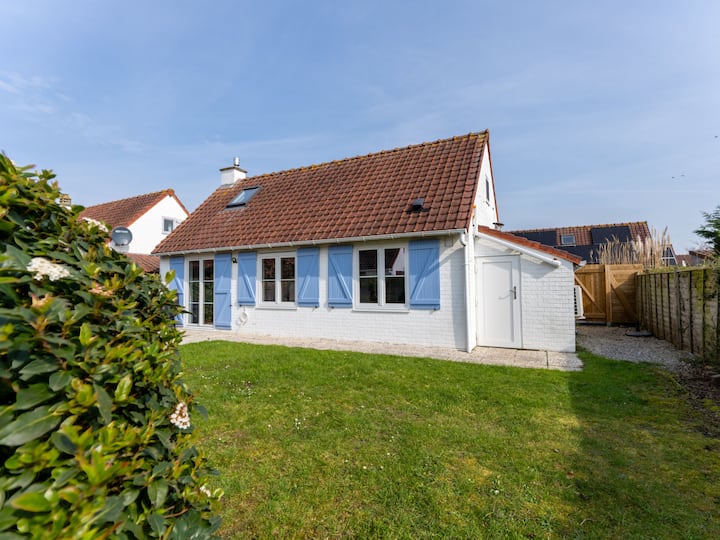 Alice Blue With Airco & Shared Pool By Interhome - De Haan