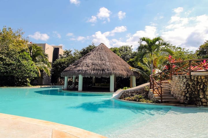 Spacious Villa With Balcony, Patio, Strong Wifi, P - Quintana Roo