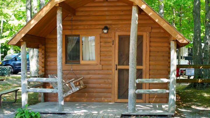 Rustic Cabin - Interlochen, MI