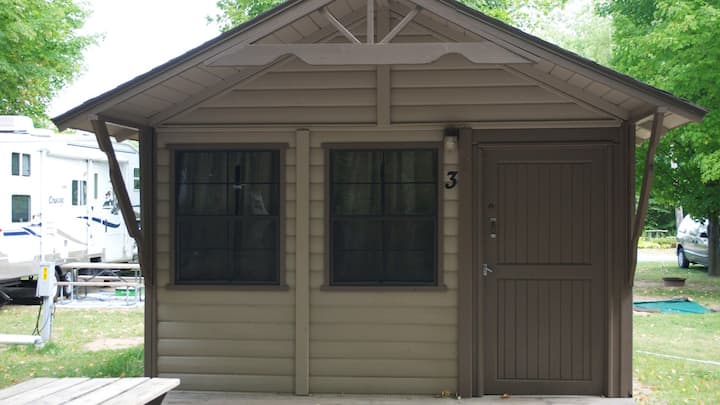 Rustic Cabin C3 - Interlochen, MI