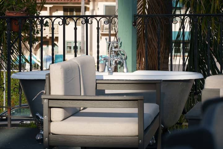 Ocean View King Spa Tub Suite - Santa Barbara, CA