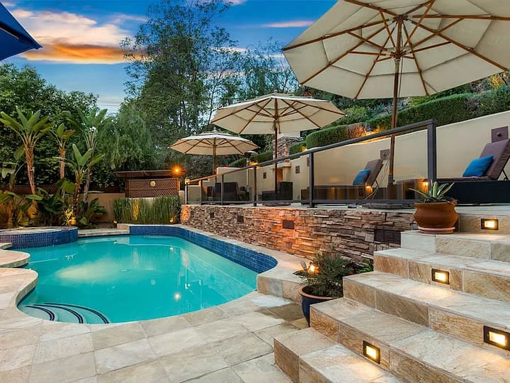 Casa De Lujo Hot Tub & Pool - Del Mar, CA