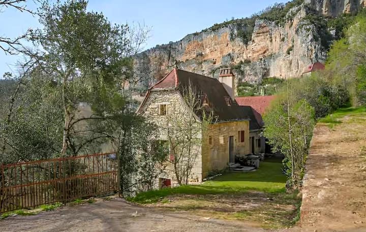 Amazing Home In Sauliac-sur-célé With Wifi - Saint-Cirq-Lapopie