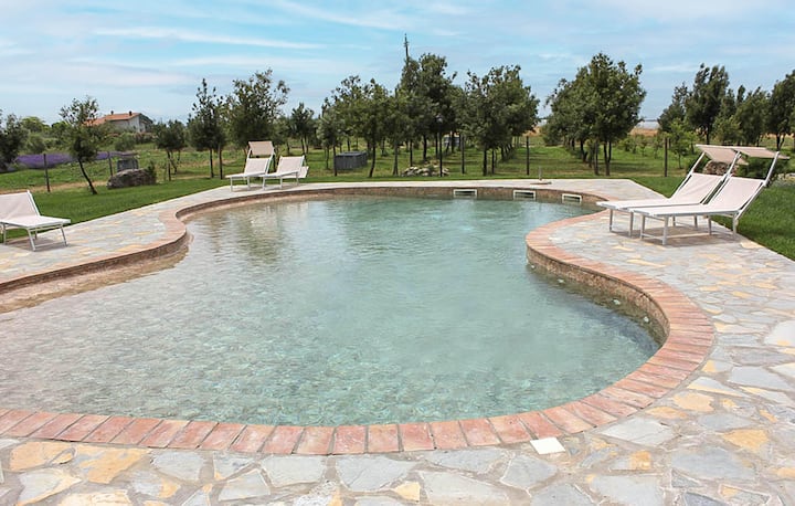 2 Bedroom Pet Friendly Home In Pescia Romana - Capalbio