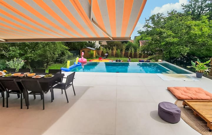 Amazing Home In Yerres - Essonne