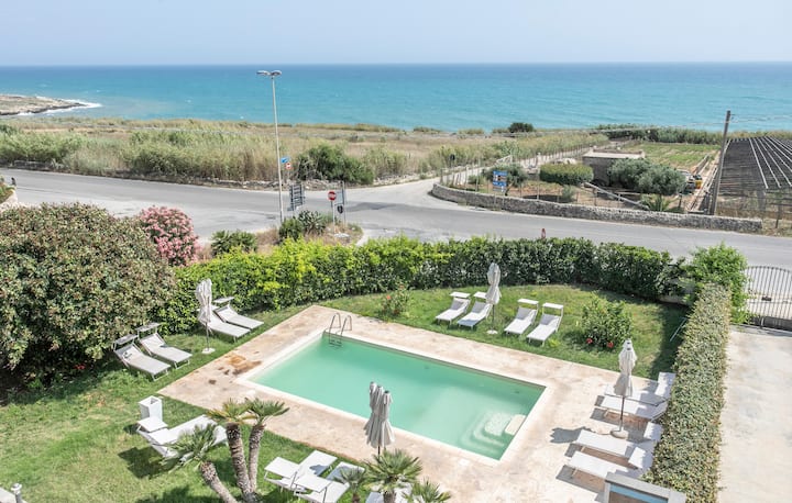 2 Bedroom Stunning Apartment In Scicli - Scicli