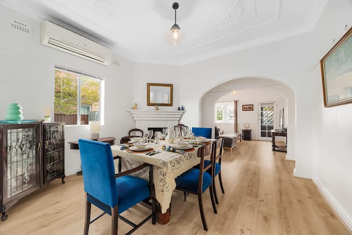 3 Bed Coastal Stay In A Villa With Beach & Airport - Sutherland Shire