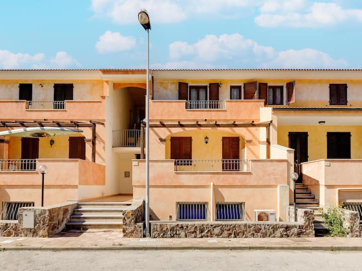 Appartement Climatisé, Avec Terrasse - Castelsardo