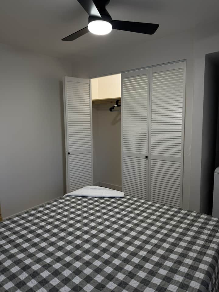 Carolina Suite - Raccoon Creek State Park, Hookstown