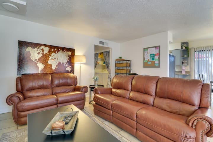 3 Mi To Uptown Abq! Pet-friendly Condo W/ Patio - Albuquerque, NM