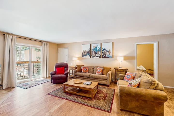 Comfortable Ski-in / Ski-out Condo, With Gas Stove - Taos Ski Valley, NM