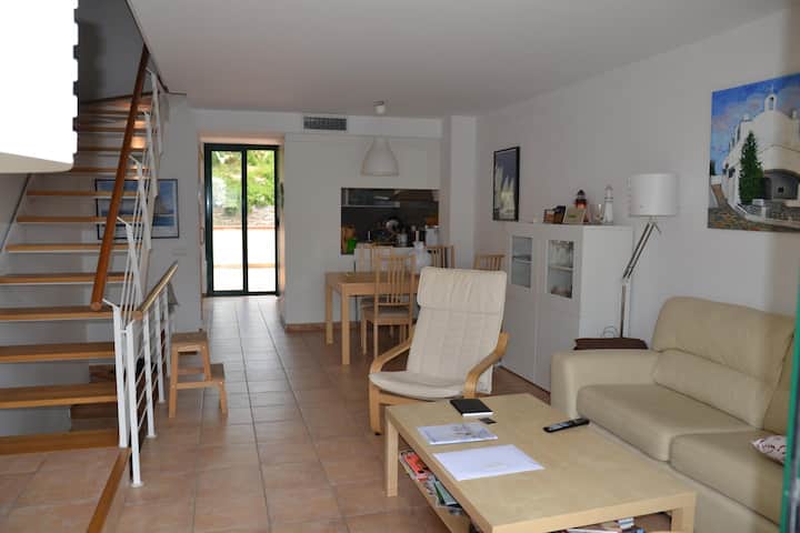 102.07_maison Du 3 éTages Avec Piscine Comunitaire - Cadaqués