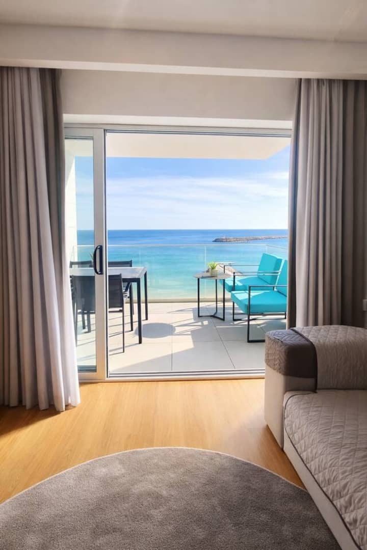 Mivô | Sesimbra Above The Sea - Sesimbra