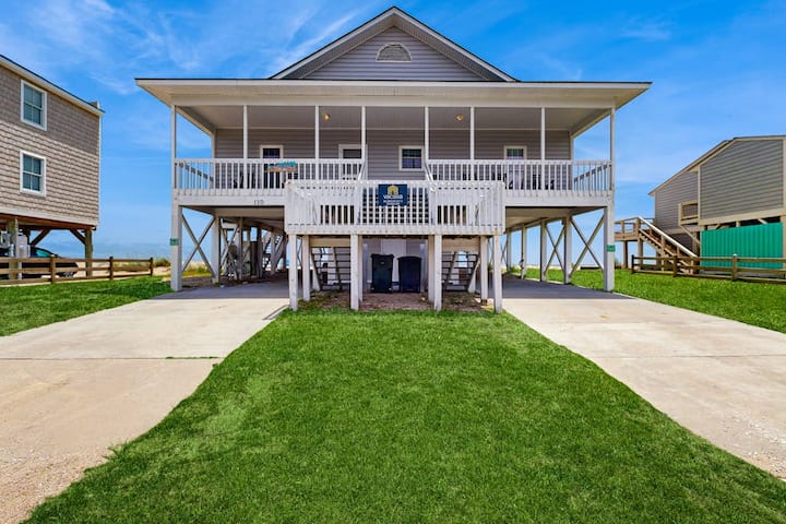 Newly Renovated Beachfront House W/patio, Free Wif - Edisto Beach
