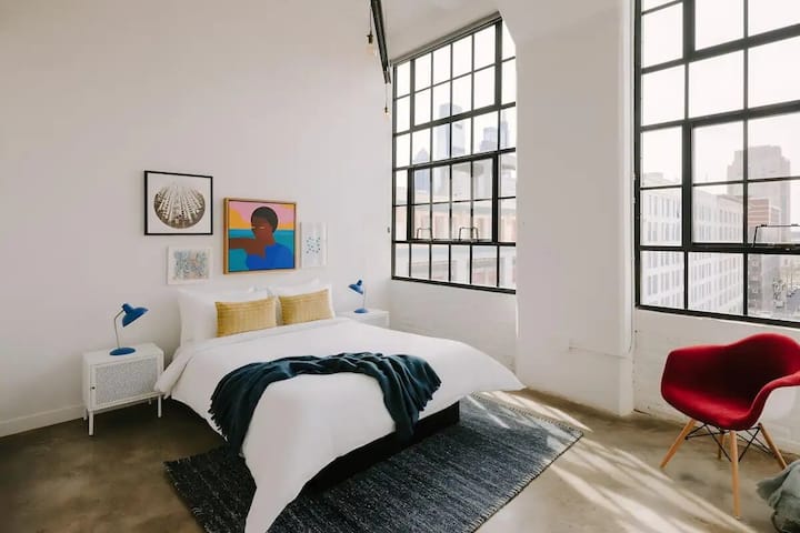 The Heid Lofts | 2br Superior | East Market - Philadelphia, PA