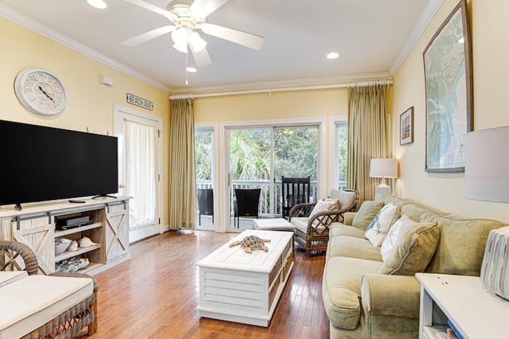 Top-floor 3rd-row Condo With Balcony, Ac, Outdoor - Edisto Beach, SC
