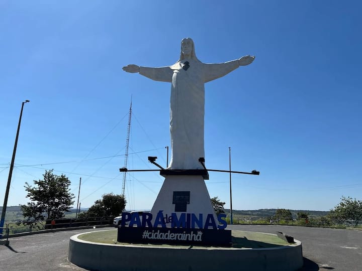 Apto Para 8 Pessoas Com Garagem E Churrasqueira - Pará de Minas