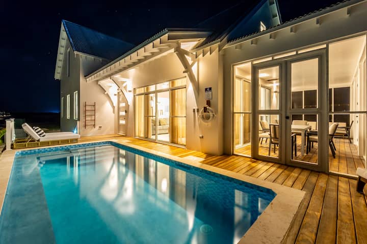 Turtle Home & Mistico Beach Club + Boat Shuttle - Belize