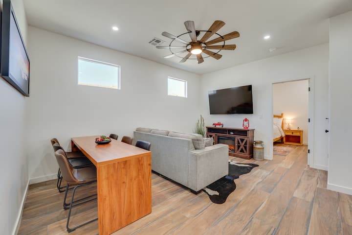Outdoor Space, Near Everything: Glendale Getaway! - Glendale, AZ
