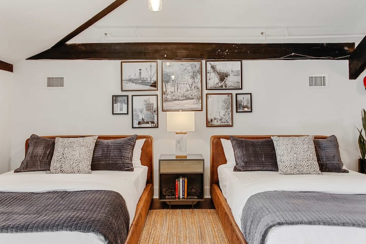 2 Duplex Combo| 10br | Near Dt Savannah Nightlife - Savannah, GA
