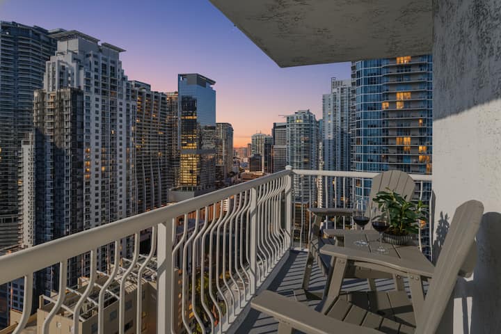 Sky-high Luxury 3br With Brickell City & Bay Views - Miami, FL