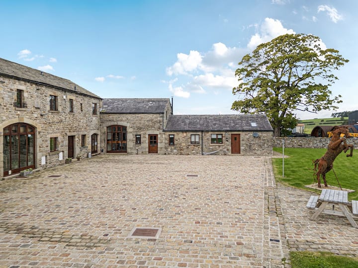Orcaber Farm Barn - Horton in Ribblesdale
