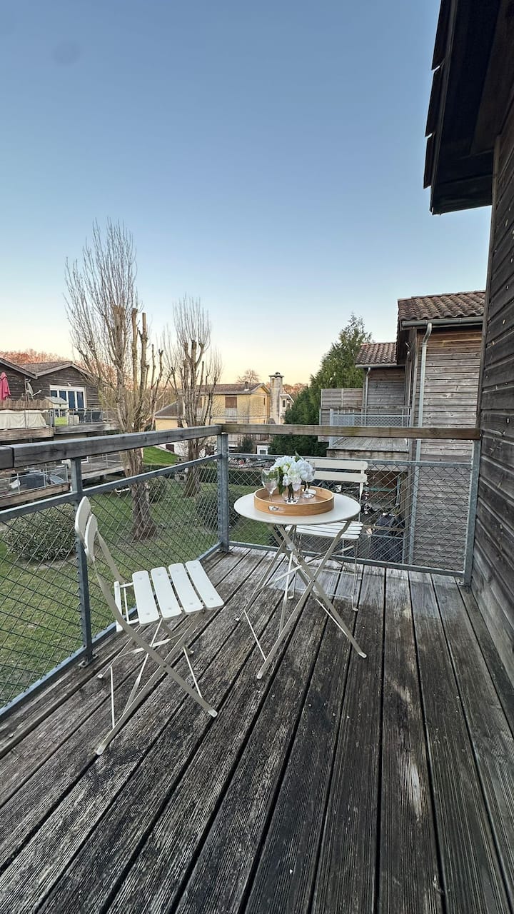 Havre De Paix Verdoyant Avec Terrasse Au Teich - Biganos