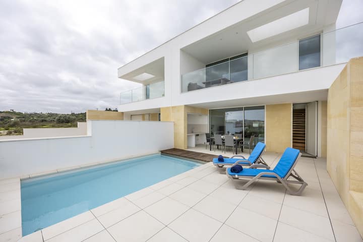 Lagos Golden Horizon Villa With Private Pool - Lagos, Portugal