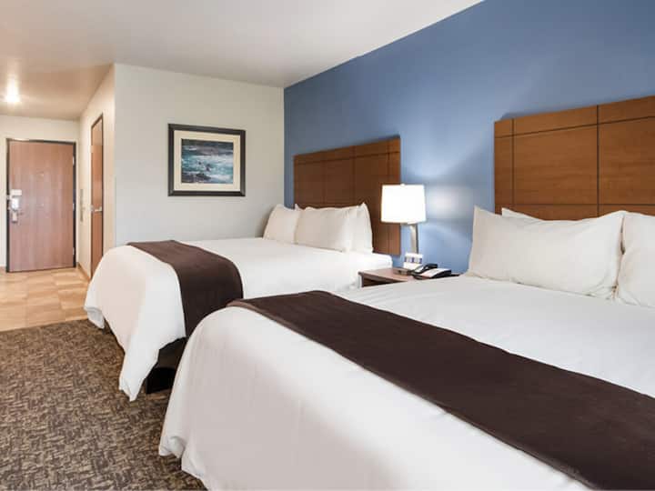 2 Inviting Rooms Ideal For Cheyenne Adventures - Cheyenne, WY