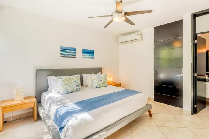 Air-conditioned Penthouse With Private Rooftop, St - Playa del Carmen