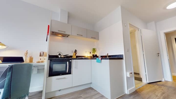 Modern Studios At Iq Newland House In Nottingham - Nottingham